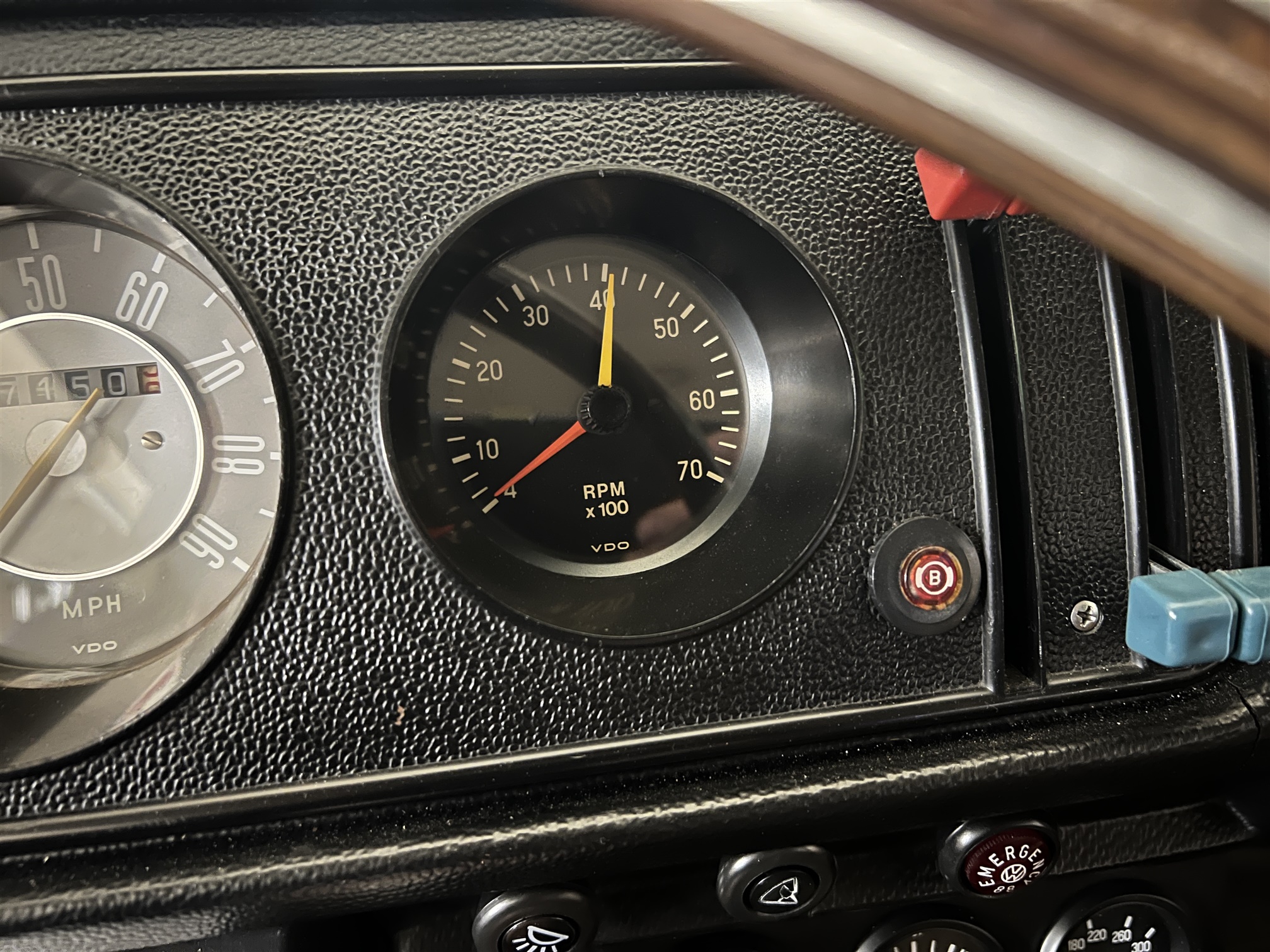 TheSamba.com :: Bay Window Bus - View topic - Any one found a decent ...